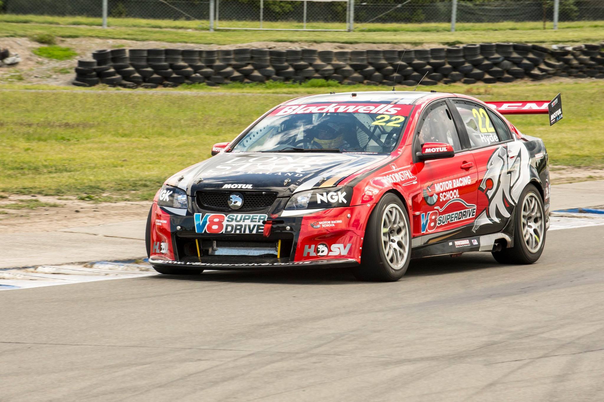 Racing School - V8 Supercar Next Level Course– Superdrive Group